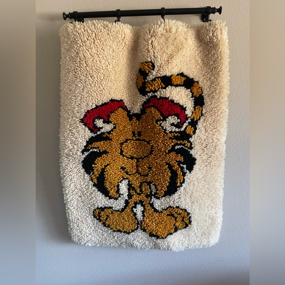 Accents | Vintage Lion Latch Hook Canvas | Poshmark
